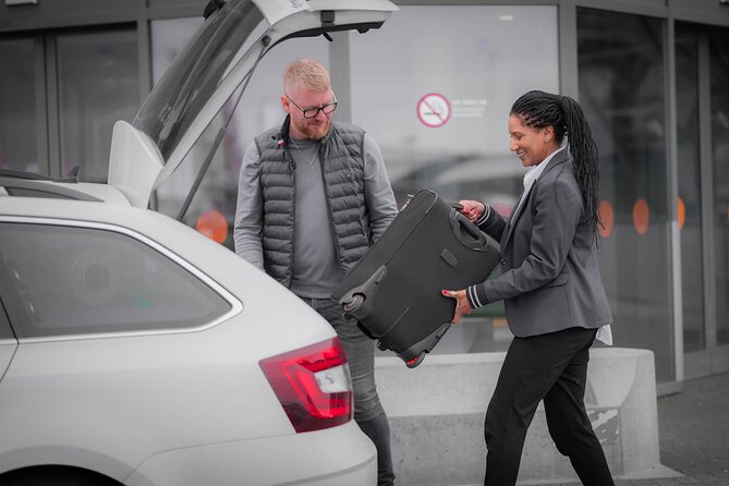 Private Keflavik Airport/Reykjavik Harbour Transfers - Who Will Enjoy This Service?
