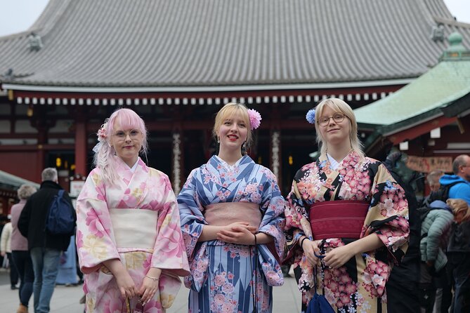 Private Kimono Photo Shooting Tour at Asakusa by Local Japanese - Tour Details