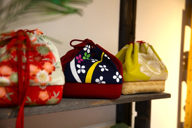 Private Kimono Photo Walk in Kurashiki Bikan Historical Quarter - Kimono Rental and Accessories