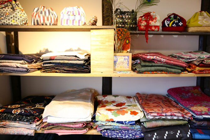 Private Kimono Photo Walk in Kurashiki Bikan Historical Quarter - Booking and Cancellation Policy