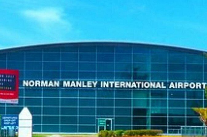 Private Kingston Airport Transfer - The Experience in Practice