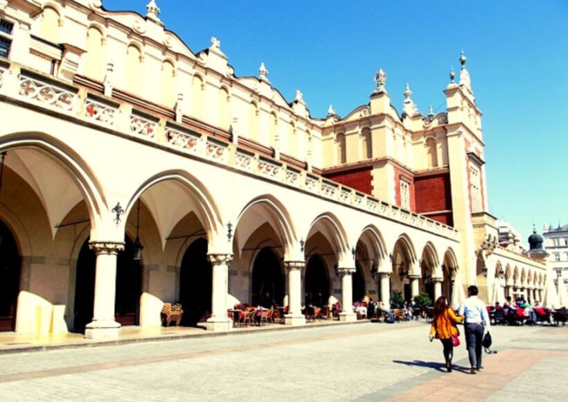 Private Krakow Old Town golf cart tour with audio-guide - The Experience: Comfort, Convenience, and Clarity