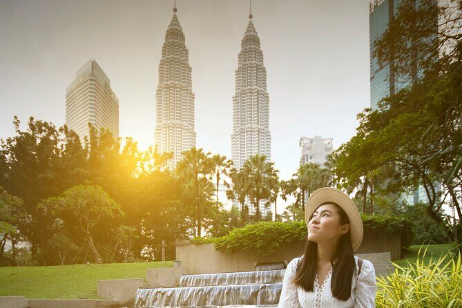 Private Kuala Lumpur Photoshoot Outside Petronas Tower - Who Will Enjoy This Experience?