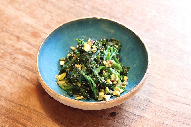 Private Kyoto Market Tour and Authentic Cooking Class with Aki - The Sum Up