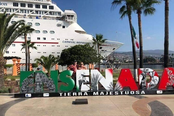 Private La Bufadora & Market Tour  Custom Options Available - Key Points