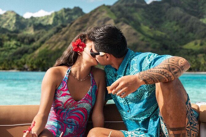 Private lagoon tour (rays, sharks, turtles) by boat in Moorea - What the Reviews Say