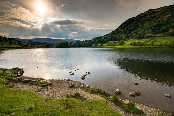 Private Lake District Tour: Ten Lakes Spectacular - Discovering Borrowdale Valley