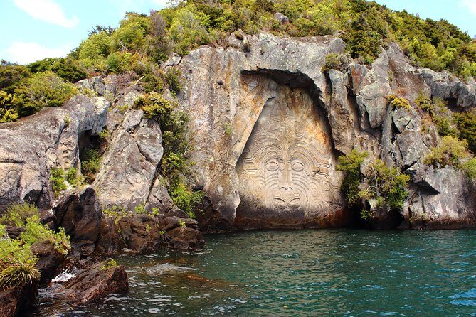 Private Lake Taupo Tour - Auckland Tour House - What the Tour Includes and How It Works
