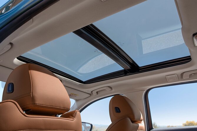 Private Layover Experience in Luxury SUV (5-6 Hours) - Exceptional Guide Profiles