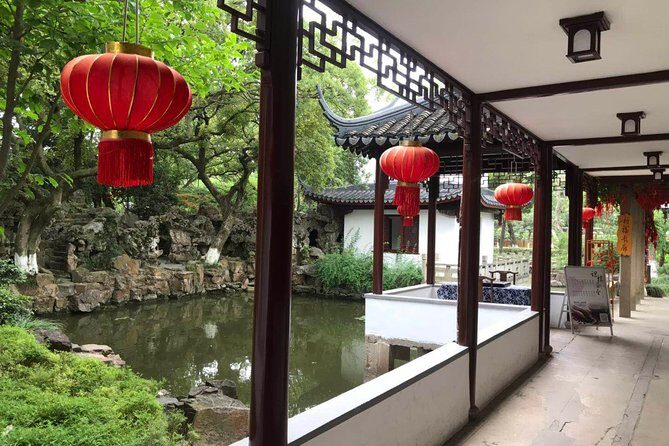 Private Layover Tour of Shanghai and Zhujiajiao Ancient Town with Lunch - A Detailed Look at the Tour Itinerary