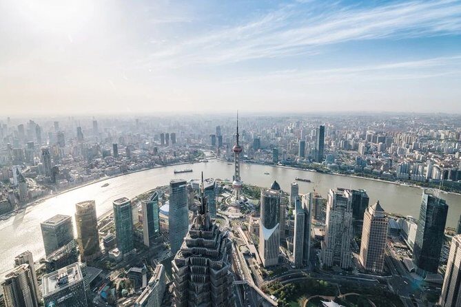 Private Layover Tour of Shanghai Tower and other Iconic Attractions with Pickup - Key Points