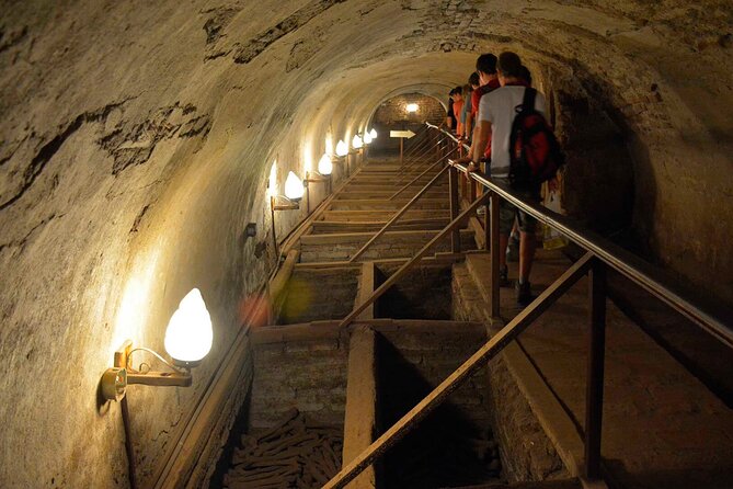 Private Lima Essentials and Catacombs With Pickup (4 Hours) - Private Transportation