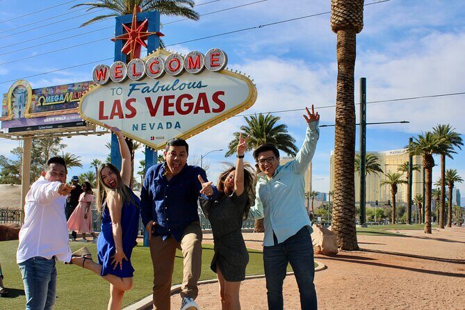 Private Limo 2.5hr Tour of Vegas with Champagne - Frequently Asked Questions