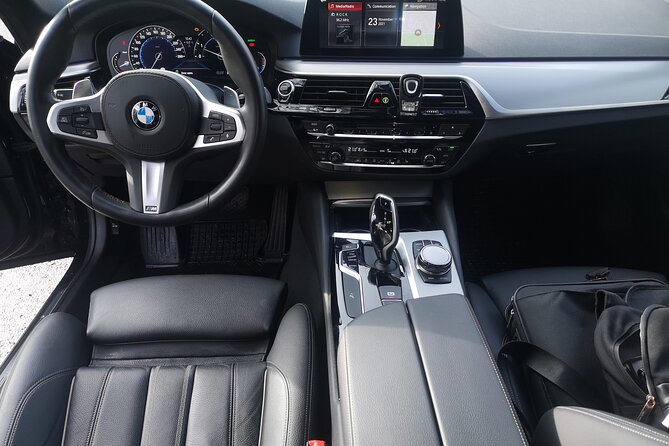 Private Limo Transfer From Beograd Airport to Belgrade Downtown - Pricing and Group Information