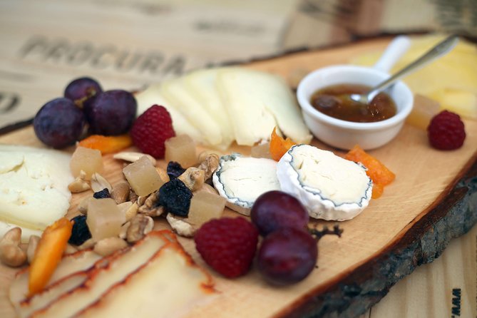 Private Lisbon Tour With Premium Portuguese Wine and Tapas Tasting - Additional Considerations