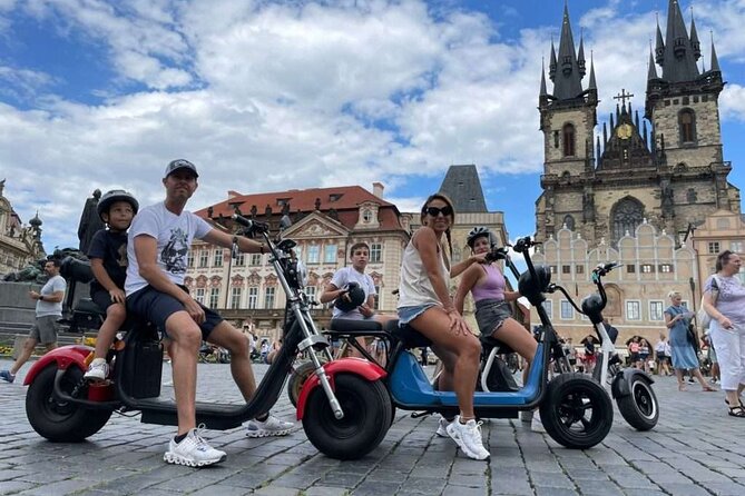 Private live-guided E-Scooter TOURS around Prague - Authentic Experiences and Reports from Others