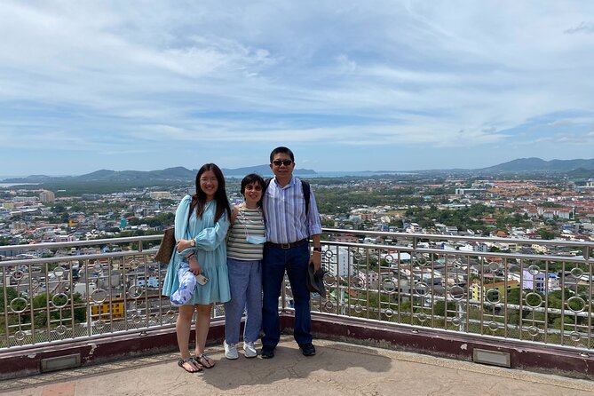 Private local city tour with english speaking driver - FAQ