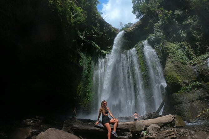 Private Lombok Historical Sightseeing and Waterfall Tour - Malaka Lookout: A Panoramic Introduction