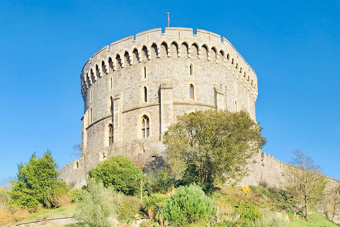 Private London Taxi Royal Windsor and Runnymede Tour - Frequently Asked Questions