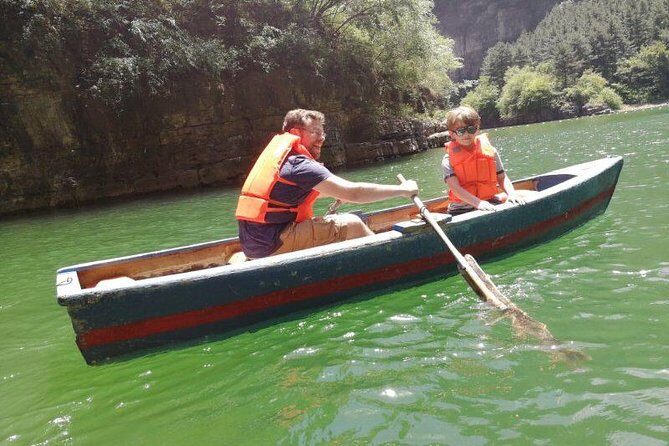 Private Longqing Gorge & Guyaju Cave Day Tour w/ Cruise Ride - Who Should Book This Tour?
