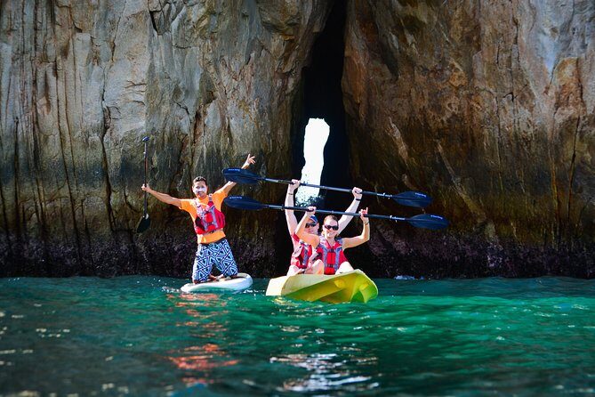 Private Los Cabos Arch and Playa del Amor Tour by Glass Bottom Kayak - An In-Depth Look at the Cabo San Lucas Kayak Adventure