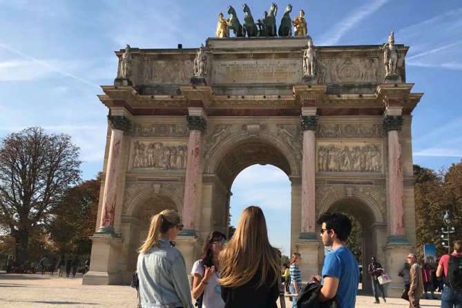 Private Louvre Teens Tour - Accessibility Features