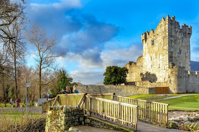 Private Luxury Airport Transport from/to Killarney - Key Points