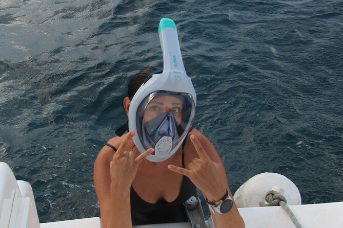 Private Luxury Boat Excursion Tour in Puerto Colon - FAQs