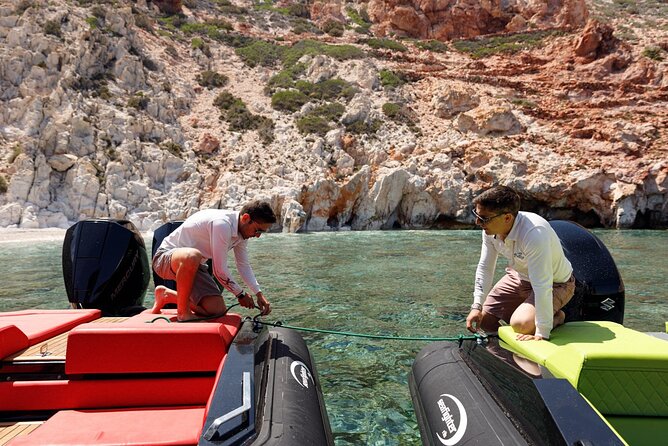 Private Luxury Boat Tour to Kimolos & Poliegos - Important Information for Travelers
