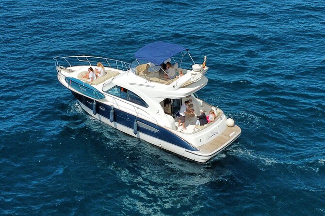 Private Luxury Motor Boat 2, 3 and 4 Hour Charters - Safety and Accessibility Considerations