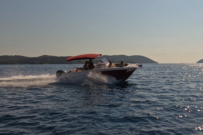 Private Luxury Speedboat Tour-Islands, Caves, Beaches, Snorkeling - Caves and Coves