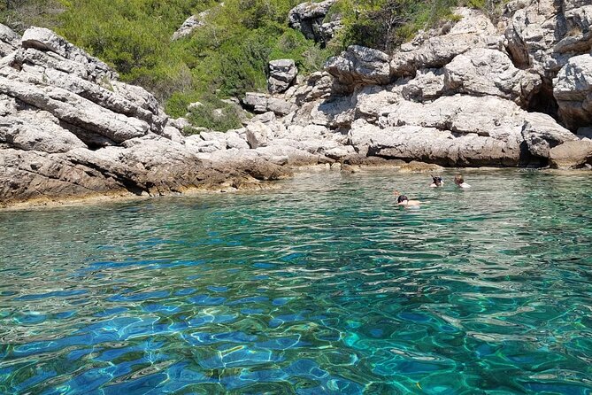 Private Luxury Speedboat Tour-Islands, Caves, Beaches, Snorkeling - Exceptional Service