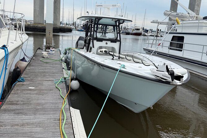Private Luxury Sunset Boat Tour in Charleston Harbor - Key Points