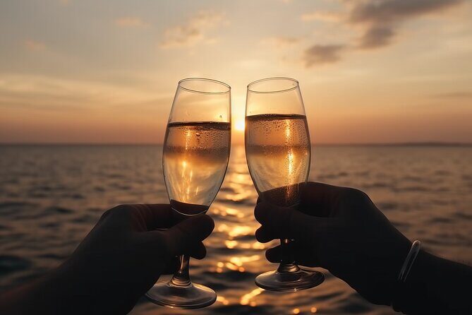 Private Luxury Sunset Cruise in Waikiki - Who Is This Tour Best For?