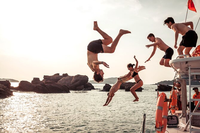 Private Luxury Sunset Cruise on Yacht in Nha Trang - What Makes This Cruise Special?