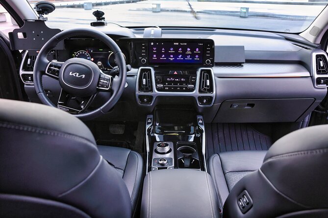 Private Luxury Transfer from Reykjavik to Blue Lagoon - Is It Worth the Price?