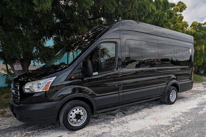 Private Luxury Transfer to/from Airport Turks and Caicos - Who Should Consider This Service?
