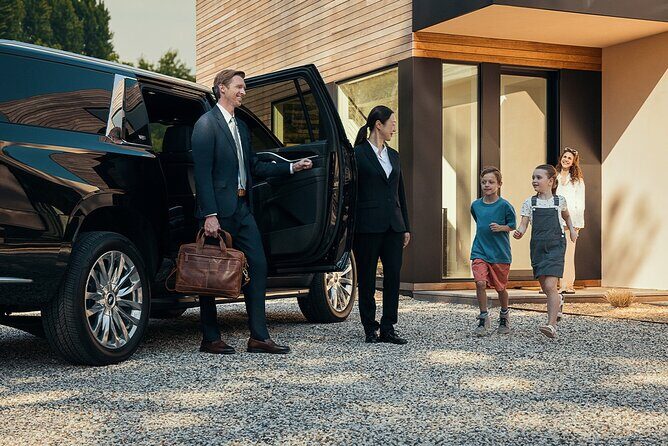 Private Luxury Transfer Tour - Key Points