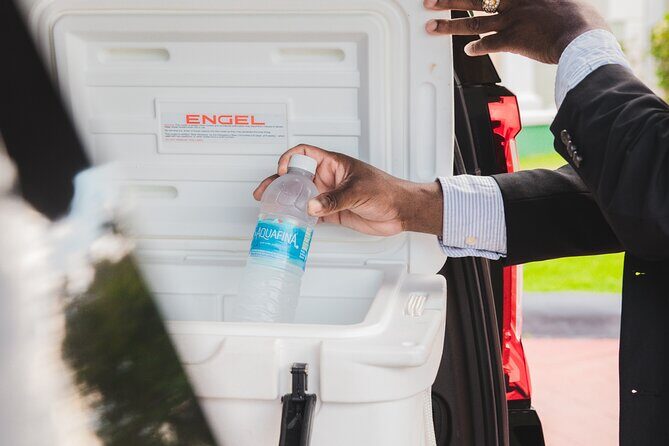 Private Luxury Transportation from St. Thomas Hotel to Airport - FAQ