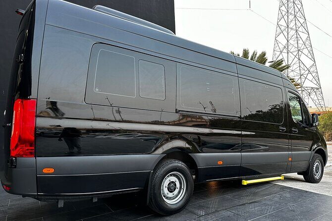 Private Luxury Transportation to and from the Airport - FAQ