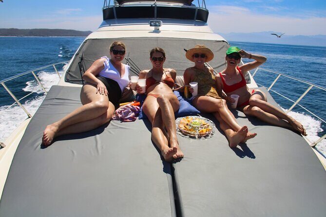 Private Luxury Yacht Chica 55' VIP All Inclusive + Jet Ski - The Crew and Service