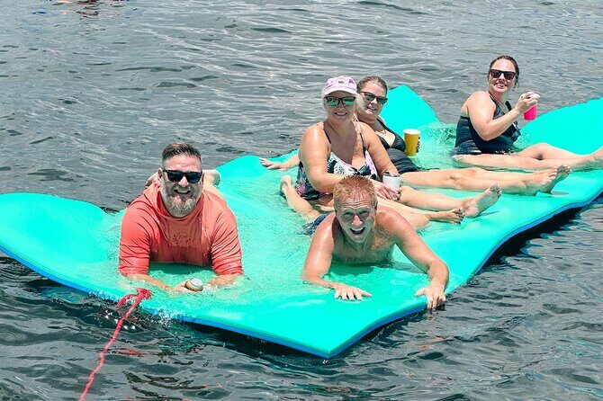 Private Luxury Yacht with Beach Stop and Swimming/Paddle Boarding - FAQ