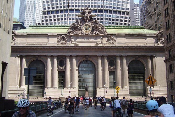 Private Manhattan and Brooklyn Full-Day Tour with Driver-Guide and Vehicle - Who Will Love This Tour?