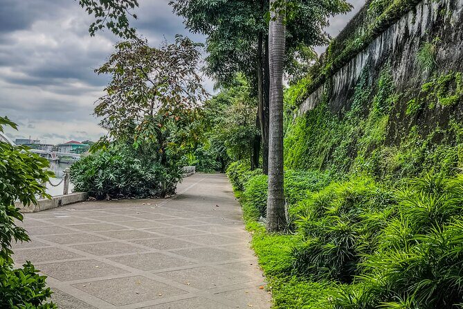Private Manila Marvels Tour with Personalized Photo Journey - Authentic Experiences from Past Travelers
