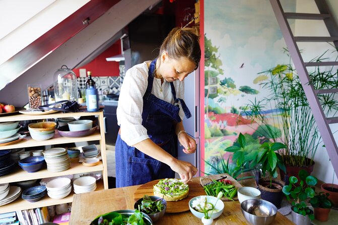 Private Market Tour and Cooking Class in Annecy With a Local - Exploring the Annecy Farmers Market