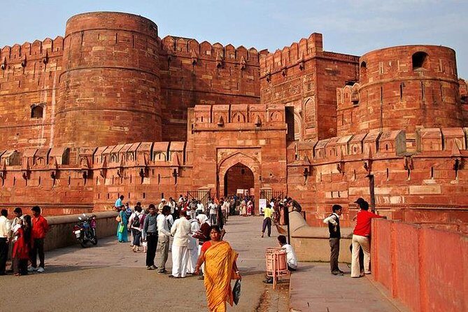 Private Mathura Vrindavan with Taj Mahal Agra Tour from Delhi - FAQs