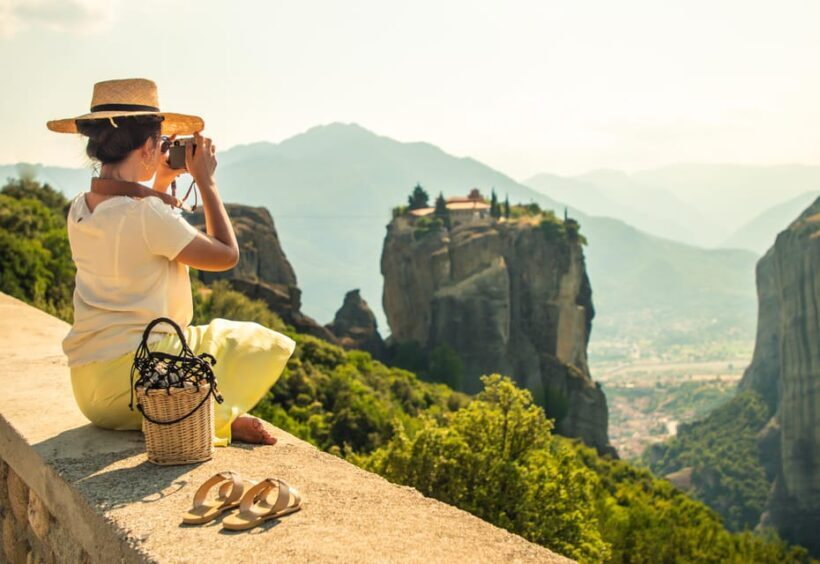 Private Meteora Monasteries Tour from Thessaloniki! - Key Points