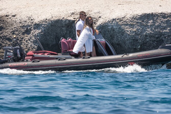 Private Milos Tour "Pirates Hideout"- Luxury Boat Rental - FAQ