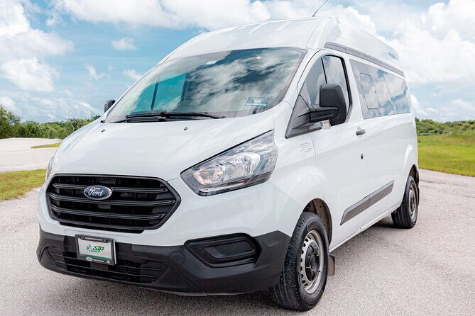 Private Minivan Departures from Hotels to Cancun Airport - Introduction