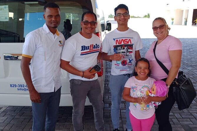 Private Minivan Transfer from Punta Cana to Miches - Luggage and Comfort